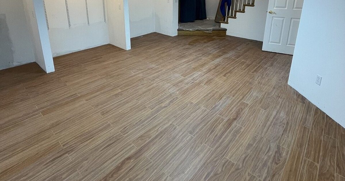 Wall Coverings & Flooring | Ayers Basement Systems